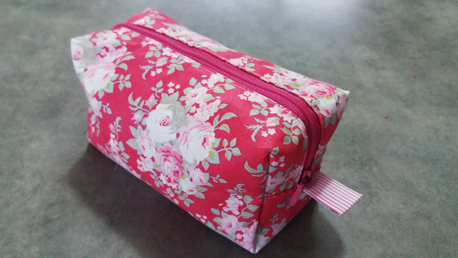 Neceser cuadrado con patrón fácil | Manualidades