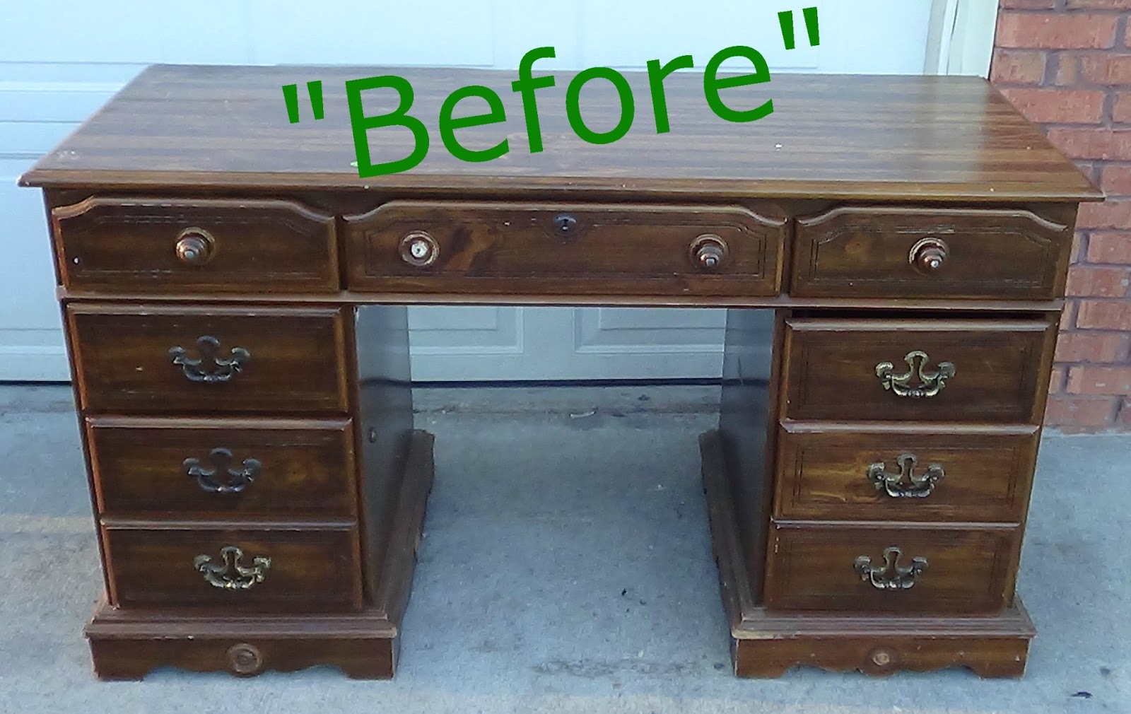 That's Not Junk...Refurbished Recycled Furniture: The "Leftover" Desk