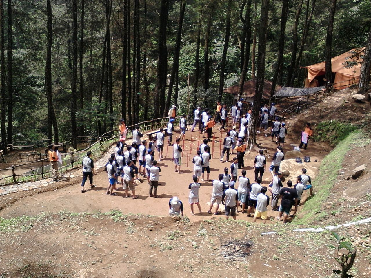 KAMPUNG RIMBA | TEMPAT CAMPING RETREAT OUTBOUND DI PUNCAK BOGOR