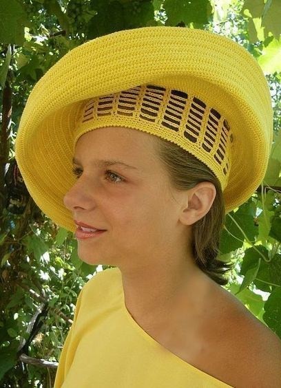 Tina's handicraft : 14 designs & patterns for hats