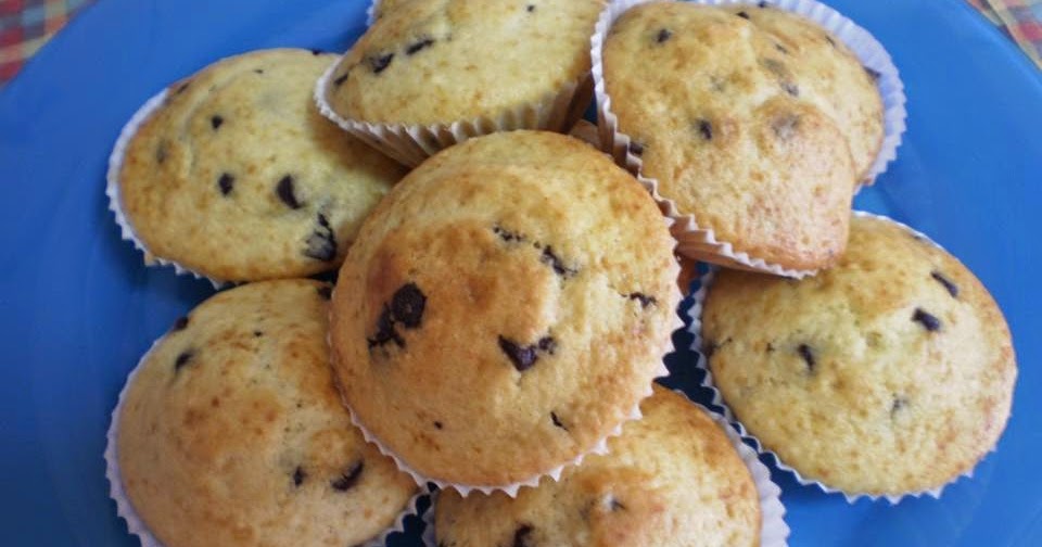 Las recetas de Cris: MINI-MAGDALENAS CON PEPITAS DE CHOCOLATE