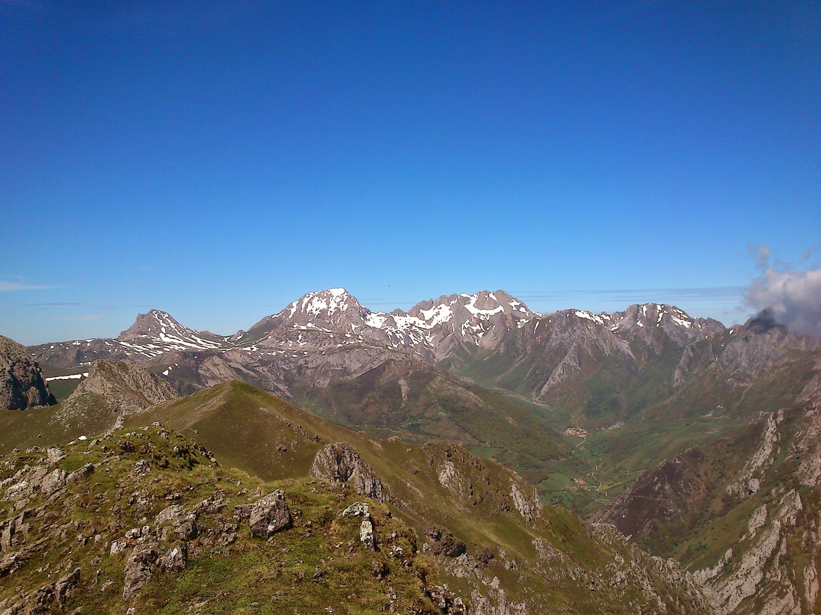 Pateos Montunos: Ascensión a la Tesa, Mesa y Almagrera por la foz de la ...
