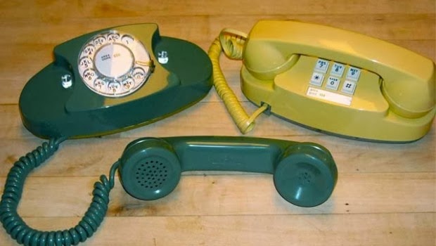 LoveTheSeventies: RETRO 1970's TELEPHONE TABLE FOR A ROTARY OR PUSH ...