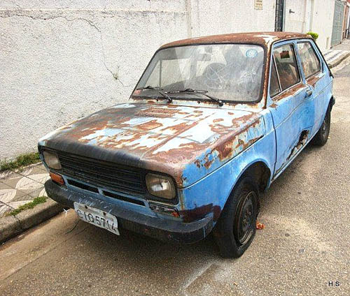 Como vender um carro velho