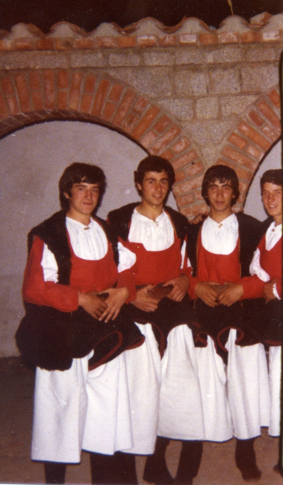 Mario Mureddu, Sos Battor Moros e i canti popolari nel rispetto della ...