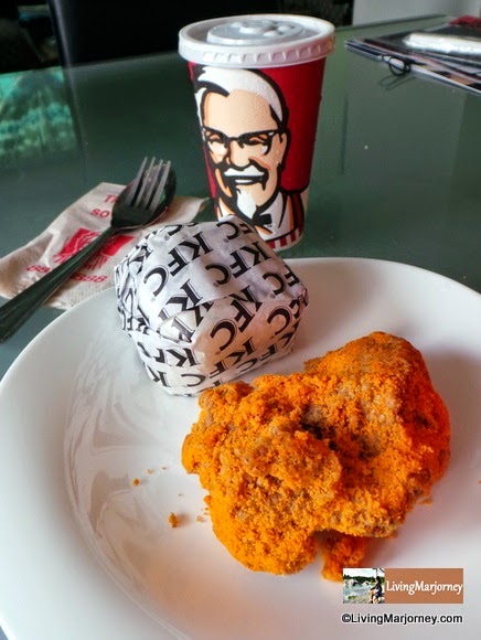 Woman In Digital: KFC Crispy Chicken With Clover Chips Cheese Bits