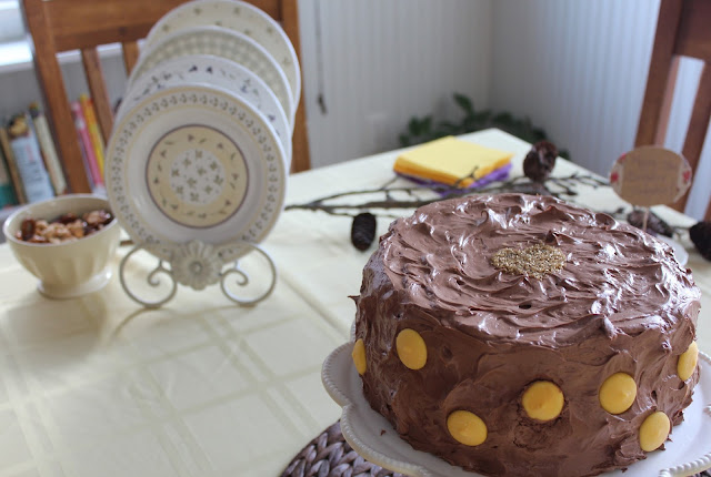 Moore Minutes: The best chocolate cake you'll ever have...really! And a ...