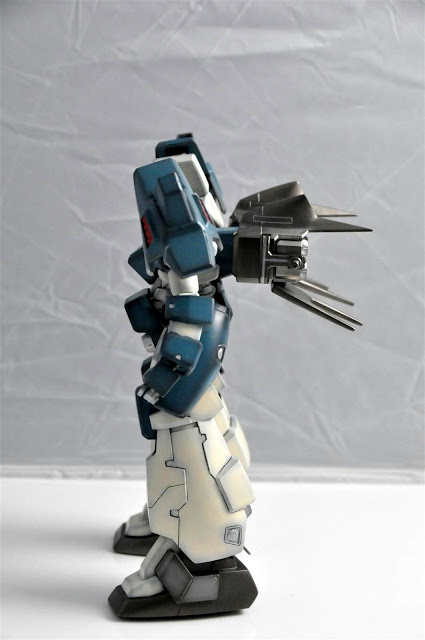 1/100 Serpent Custom painted build