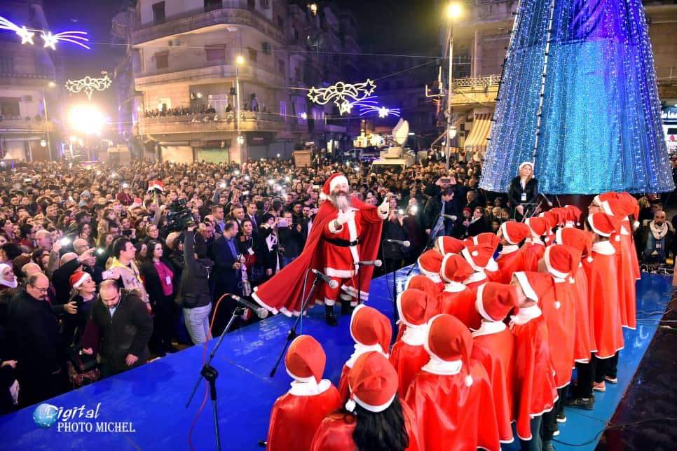 Alles Schall und Rauch: Syrer feiern Weihnachten in Aleppo und Damaskus