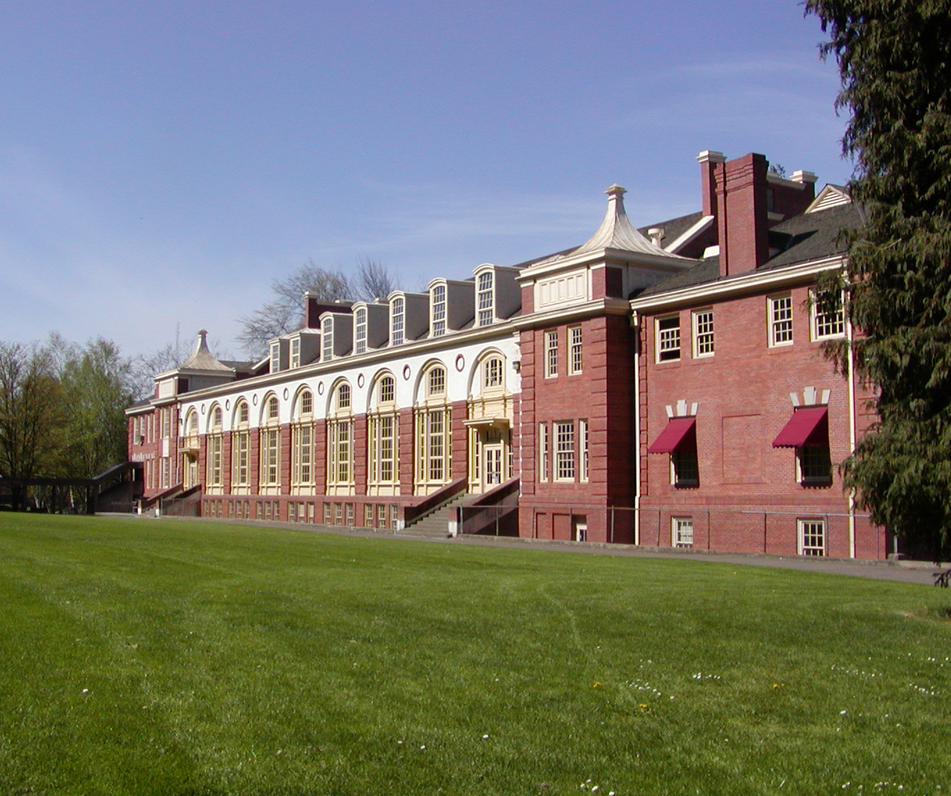 SW Oregon Architect: What are your favorite buildings in Oregon?