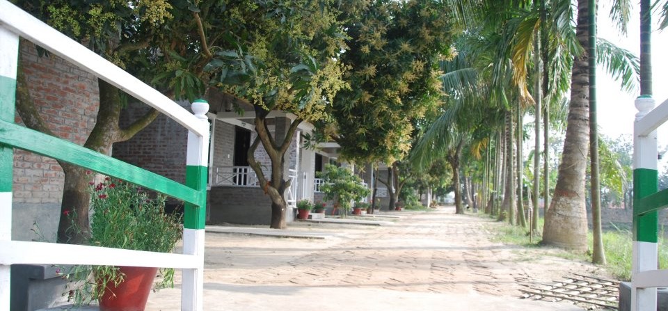 Munshiganj District: The Picture Of Mawa Resort Munshiganj