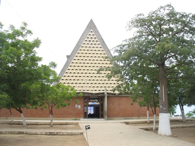 Um Tuga na terra das Palancas: Passeio#9 - Sumbe