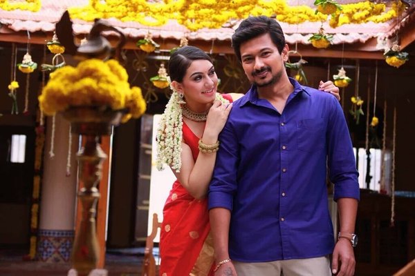 Manithan Tamil Movie HD Latest Poster | Udhayanidhi Stalin, Hansika ...