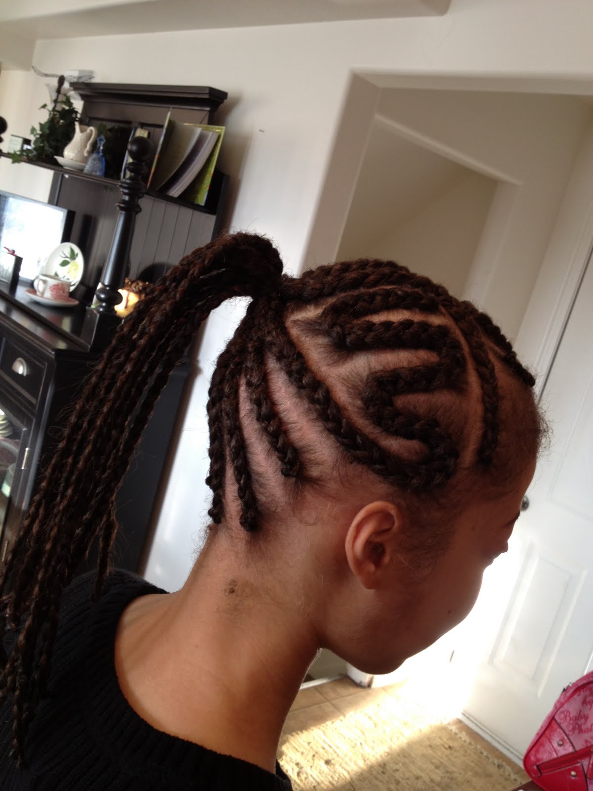 Cornrows Braids Extensions: Cornrows