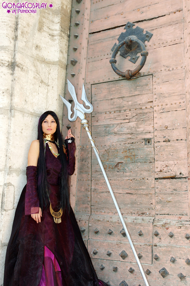 Cosplay - Pandora "Saint Seiya" | REVOLTADO POR NATUREZA