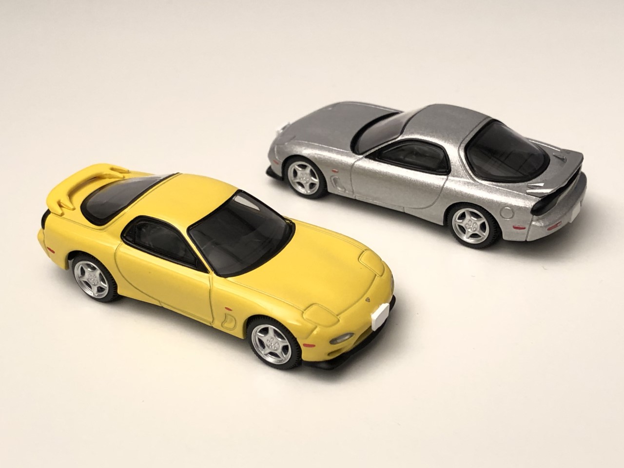 La Mazda RX-7 Tomica Limited Vintage (TLV) - Mininches