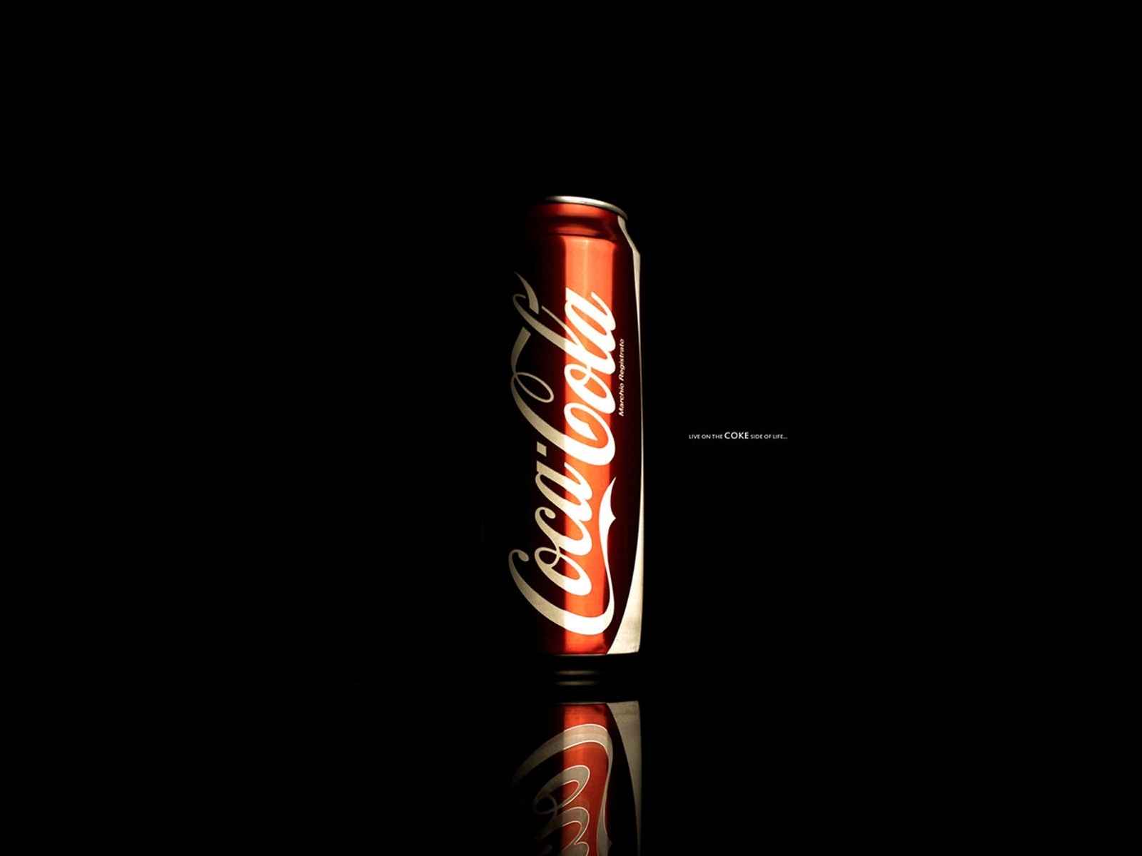 Botella de Coca cola en 3D - Fondos de Pantalla HD - Wallpapers HD