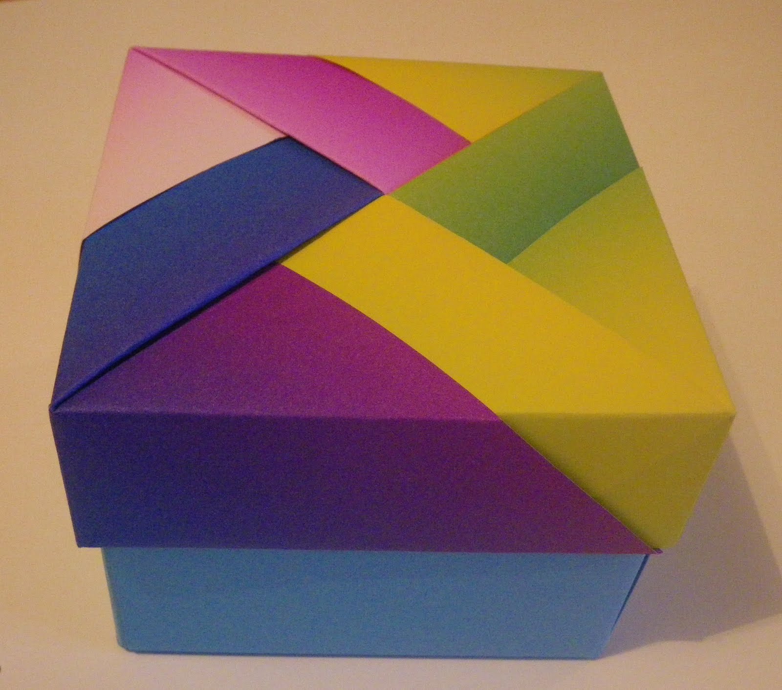 Caja origami - Imagui