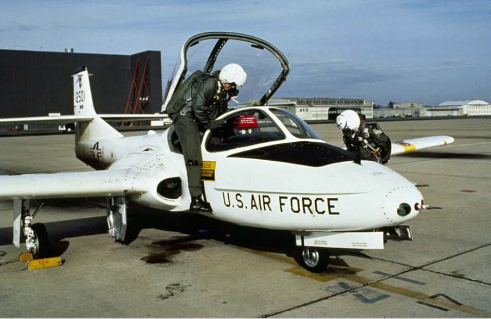 USAF Jolly Green Giant Collection: USAF / 71st FTW / T-37 & T-38 ...
