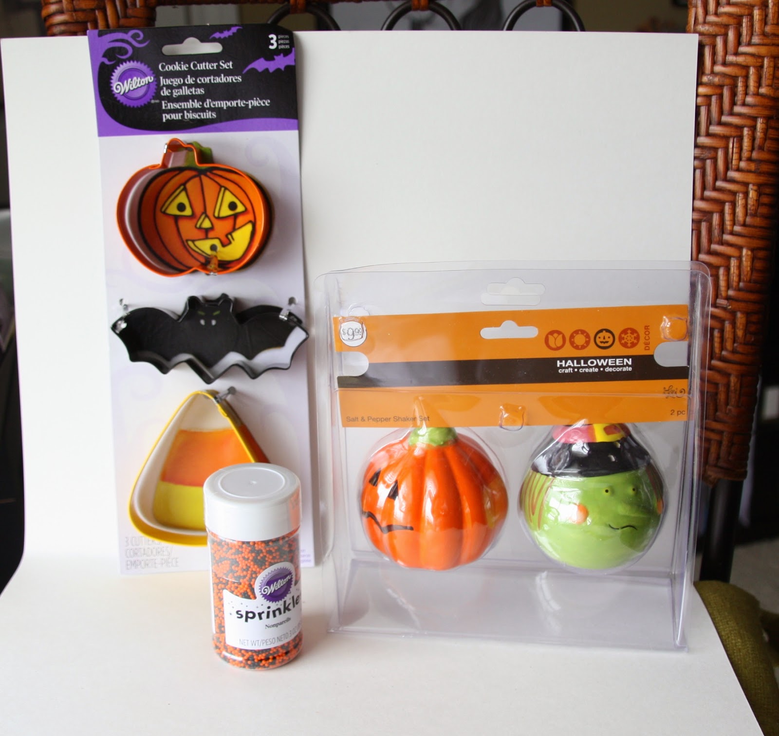 E Creations: The Great Pumpkin Secret Halloween Swap HOP