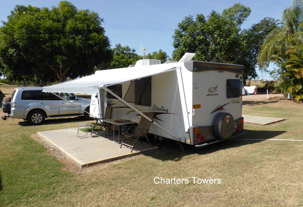 Les and Pauline's Travels: Charters Towers & Texas Longhorns