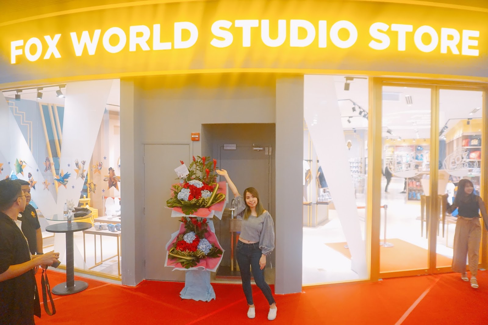 The FIRST Fox World Studio Store at Resort World Genting | Snowman ...
