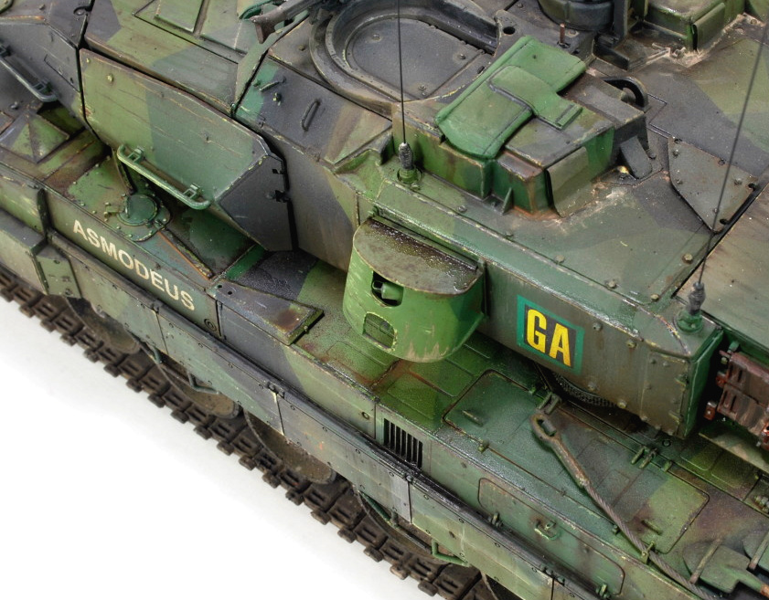 Chris Jerret modeling: Leopard (s) Strv.122 Sweden