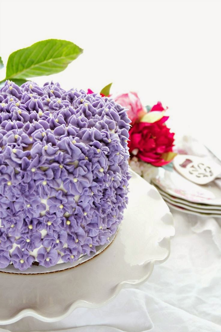 Vintage Homespun: Violets