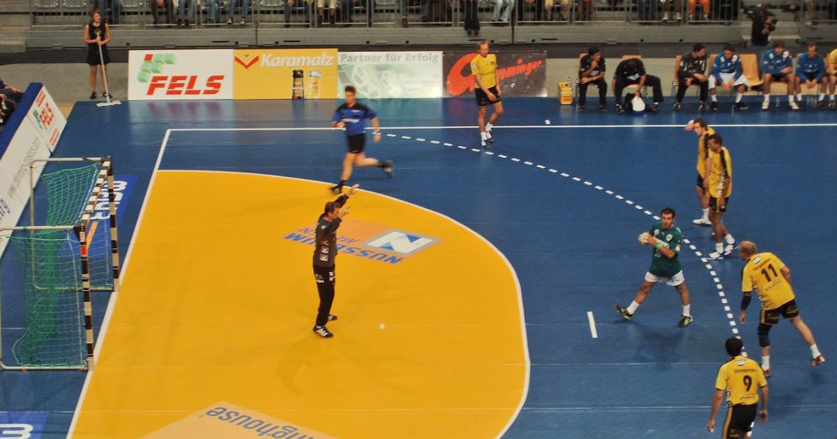 Tata Cara Pertandingan Bola Tangan - ATURAN PERMAINAN