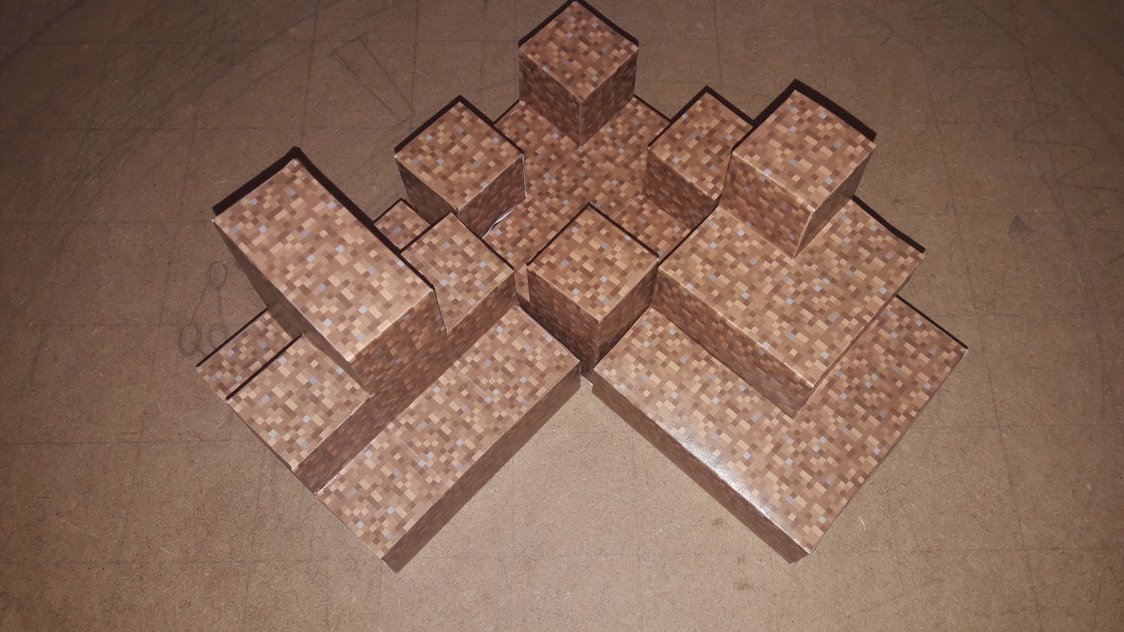 Mini At Least: Minecraft Papercraft Model 3