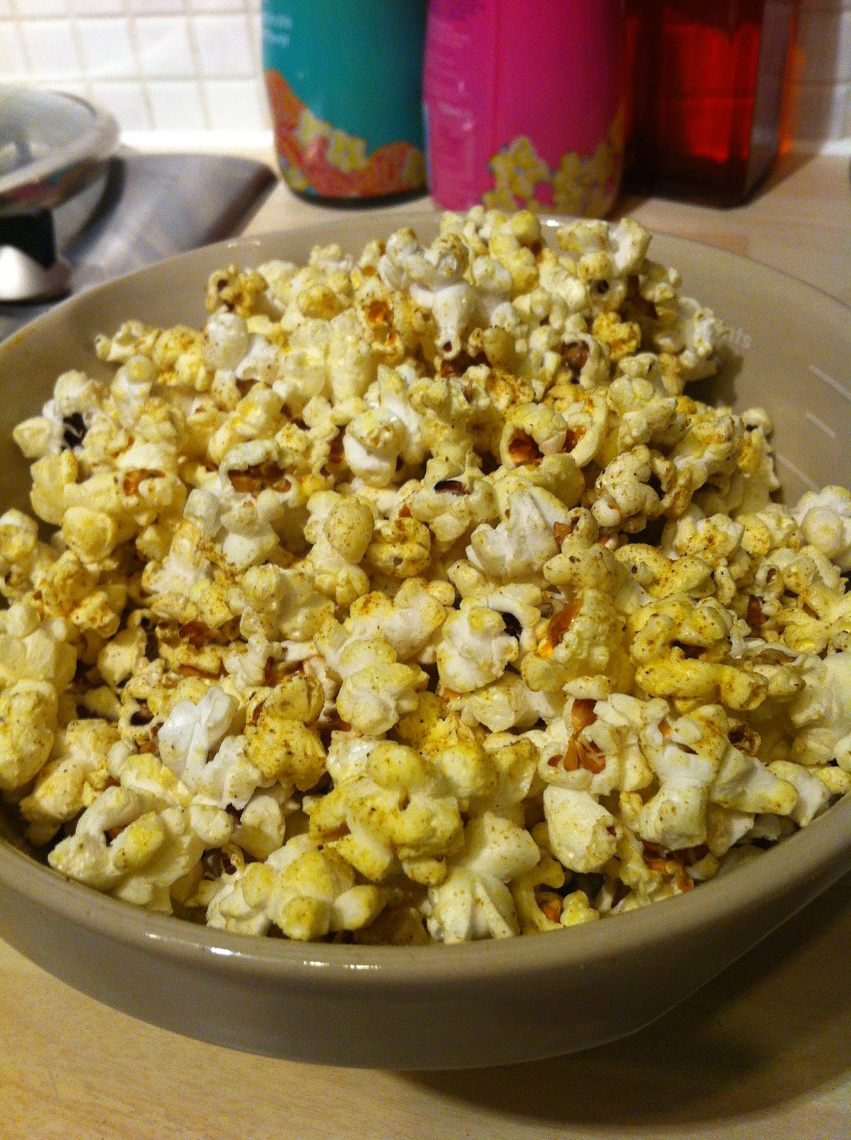 Gourmet Gob: Curry popcorn!