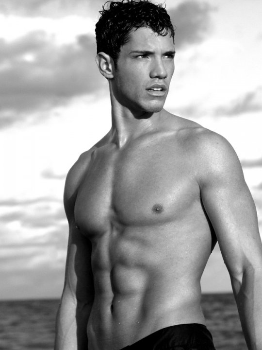 Man Central: Brett Caprioni: Shirtless