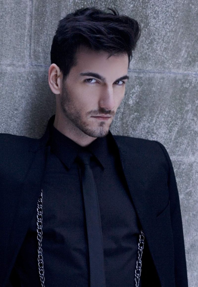 Favorite Hunks & Other Things: Last Saturday Night: Derek Allen Watson