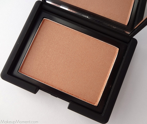 NARS Luster Blush - Makeup Moment