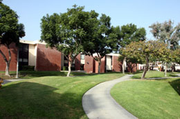 The Faces of CSULB Housing: 2011-03-27
