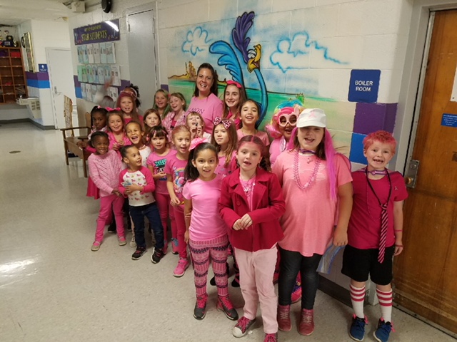 Talking Taylor Schools: KINYON ELEMENTARY SCHOOL dons the pink!