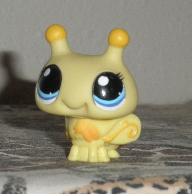 Collectomania: LPS Bees