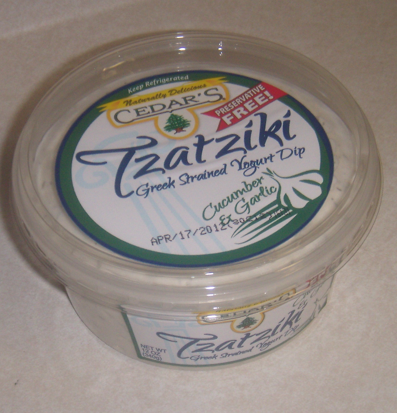 Mommie of 2: Cedars Hommus and Tzatziki Dip Review