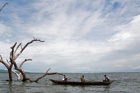 Lake Volta was formed by the hydroelectric Akosomba Dam, which provides ...