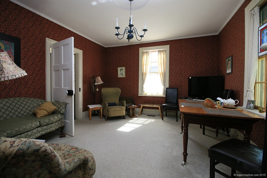 FRESH BRICK: PLATT NASH FAMILY HOME CIRCA 1840s