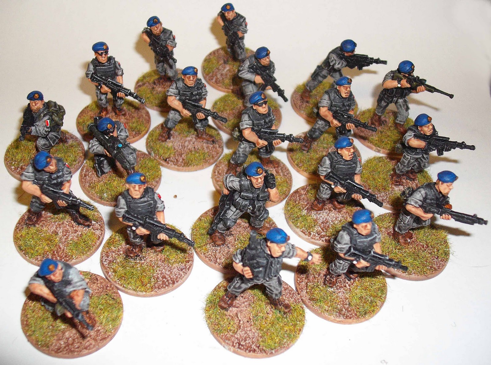 Tim's Tanks: 28mm Modern Italian Special Forces by D&P Minis