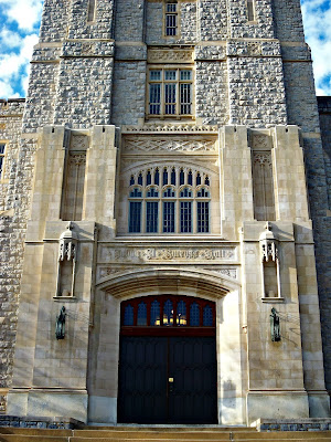 Around Roanoke, VA (A Daily Photo Blog): Virginia Tech - Burruss Hall