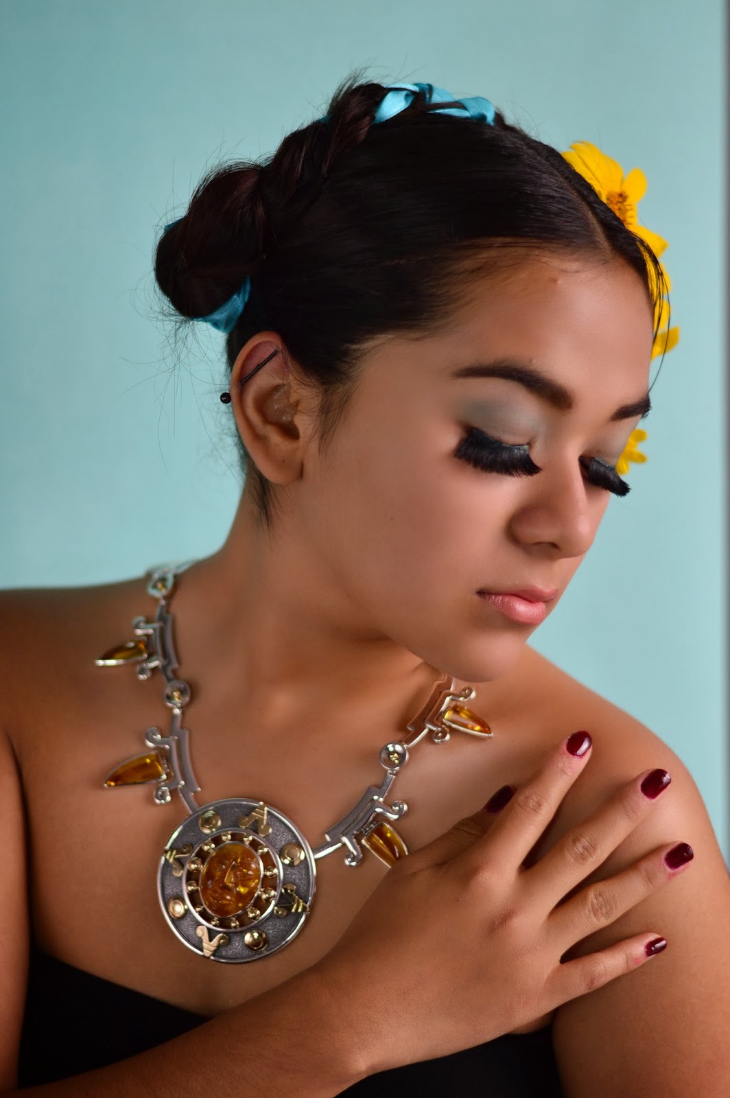 Photo Caves: Trabajos de joyería en modelo