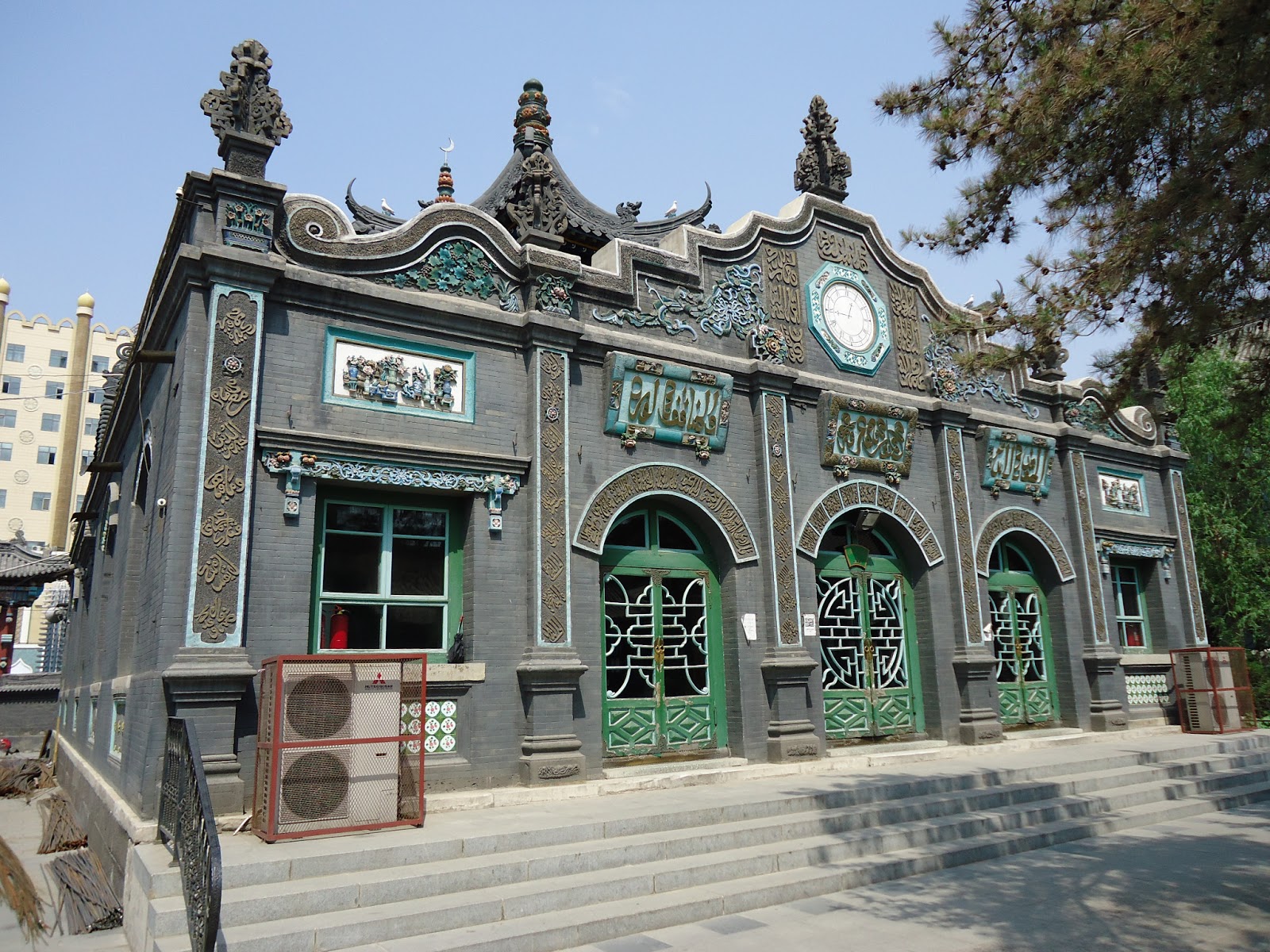 Masjid Dunia: Hohhot Great Mosque in Mongolia
