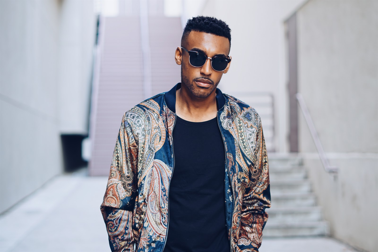 HOW TO WEAR PAISLEY | Allen Robateau