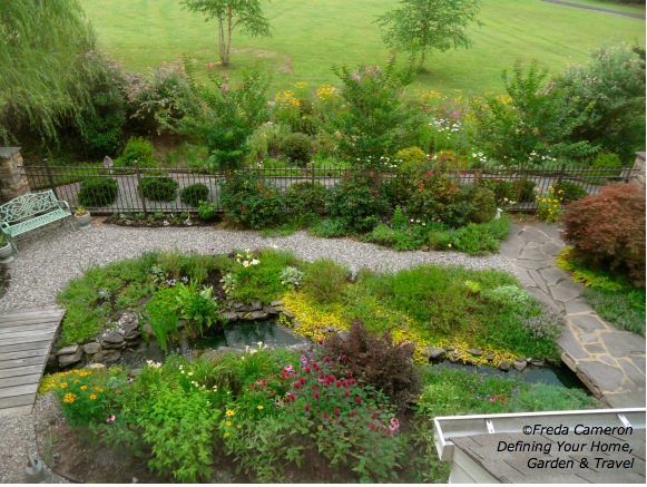 Defining Your Home, Garden and Travel: Garden View from Street and Above