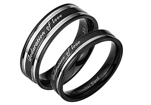 CoupleLoveTee: Lovely Couple Ring