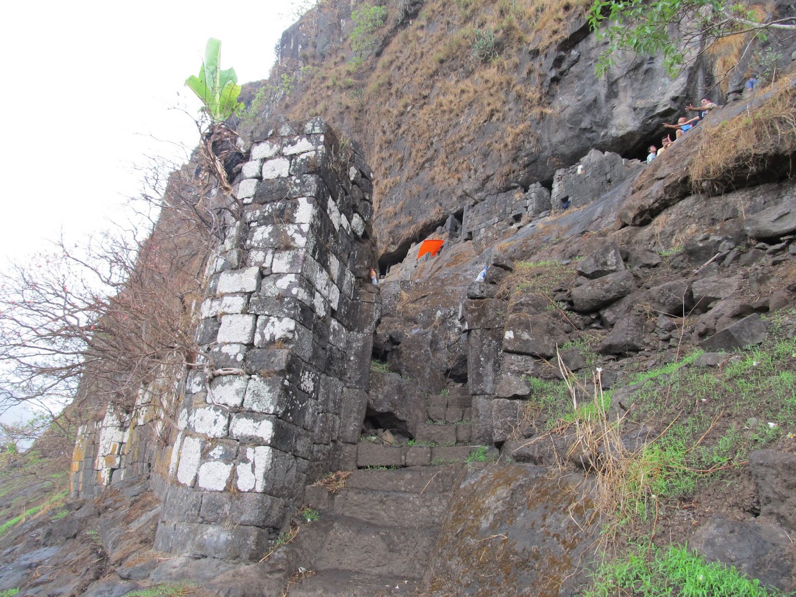 photos of trek trip: Peth fort ( Karjat )