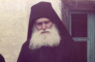 ΕΛΛΗΝΙΚΗ ΝΑΥΣ: ΣΥΓΚΛΟΝΙΣΤΙΚΗ ΑΦΗΓΗΣΗ - ΟΙ 3 ΕΒΡΑΙΟΙ ΚΑΙ Ο Γ. ΕΦΡΑΙΜ ...