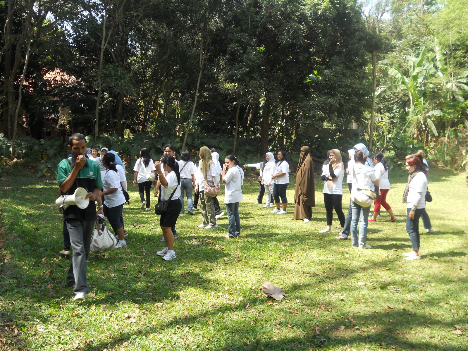 Rexist Tour & Guide: FAMILY GATHERING " KIDS & MOM " PPLH Seloliman ...